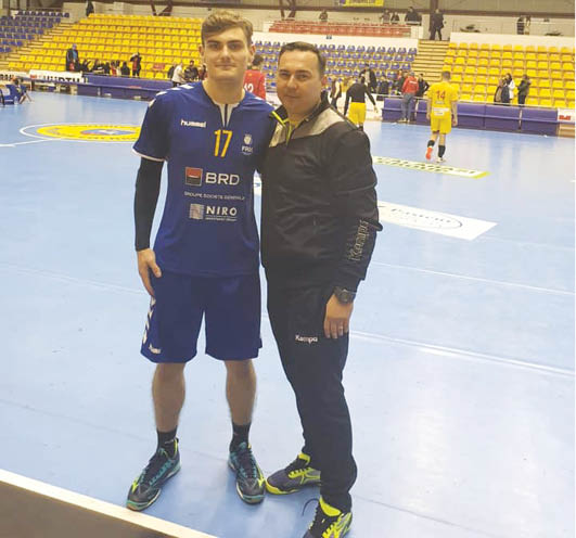 Handbalistul prahovean Valentin Dincă a debutat pentru Naţionala de ...